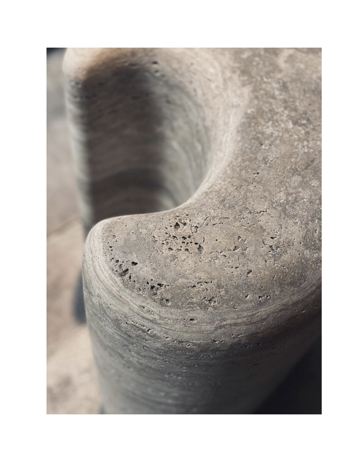 Vezza Side Table - Thierry Lemaire